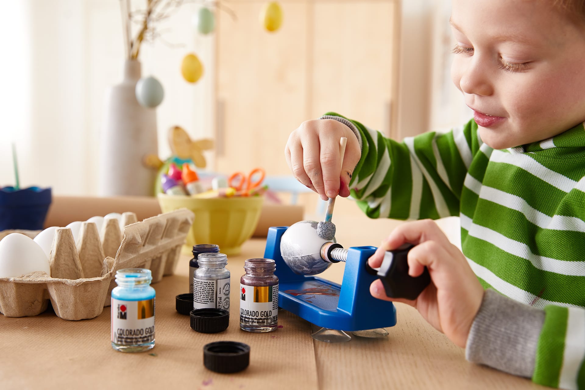 Osterkarten basteln mit Kindern: Tipps & Ideen » HABA